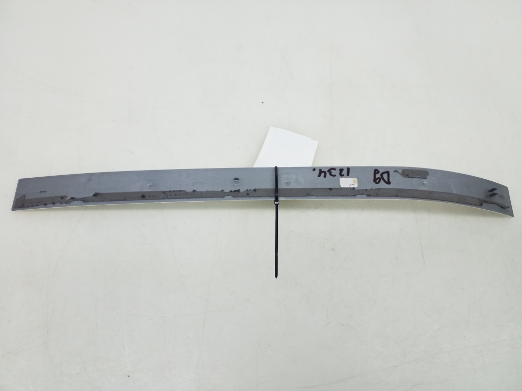 Naudotas Mercedes Benz S-Class Vidinė slenksčio apdaila A2216802035