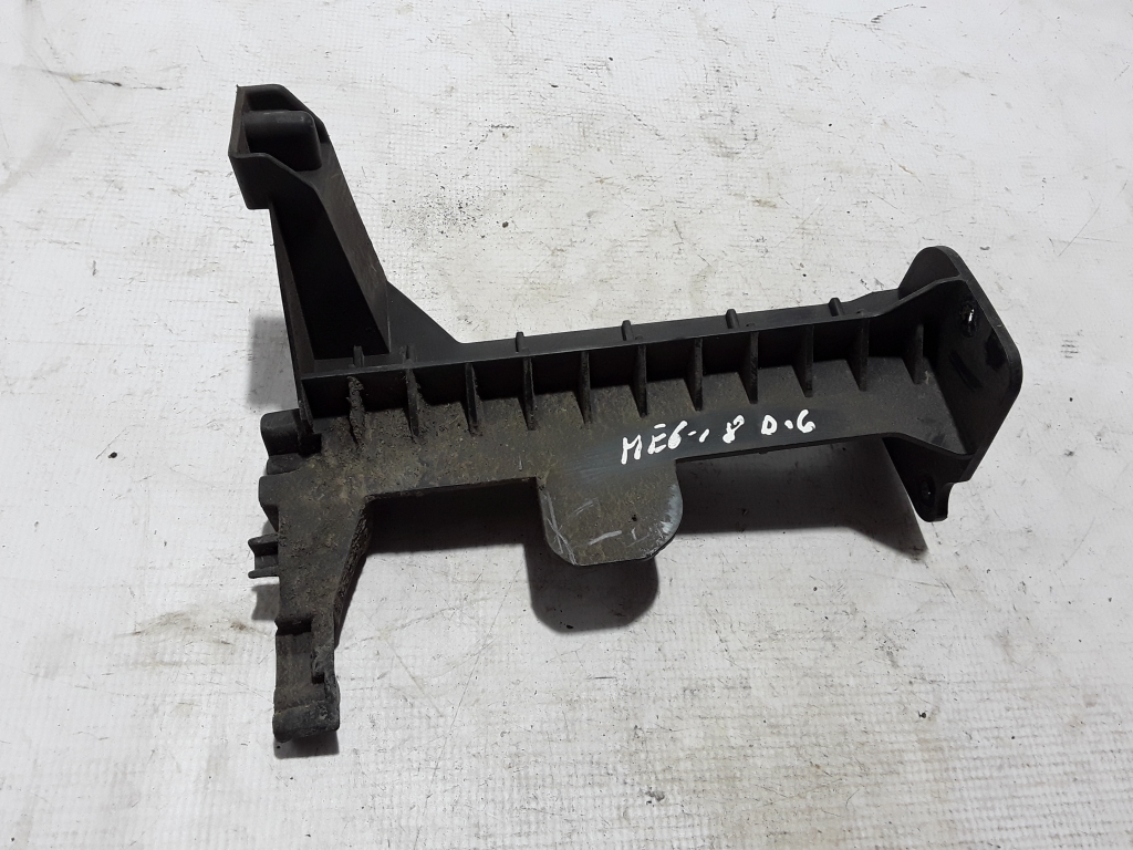 Used RENAULT Megane Rear bumper bracket 850460376R