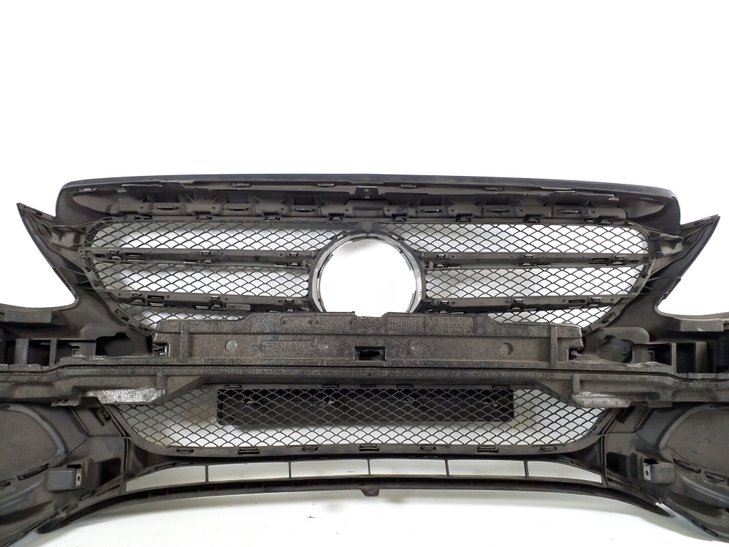 Used Mercedes Benz C-Class Front bumper and its parts (set)