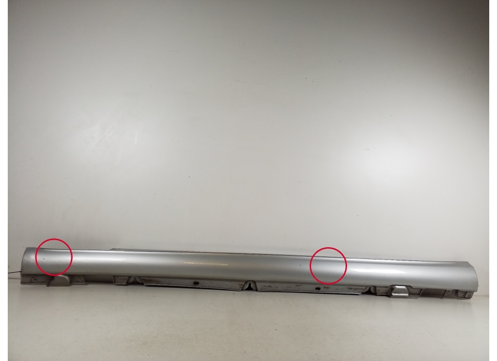 Used Mercedes Benz C-Class Exterior sill trim A2056907102