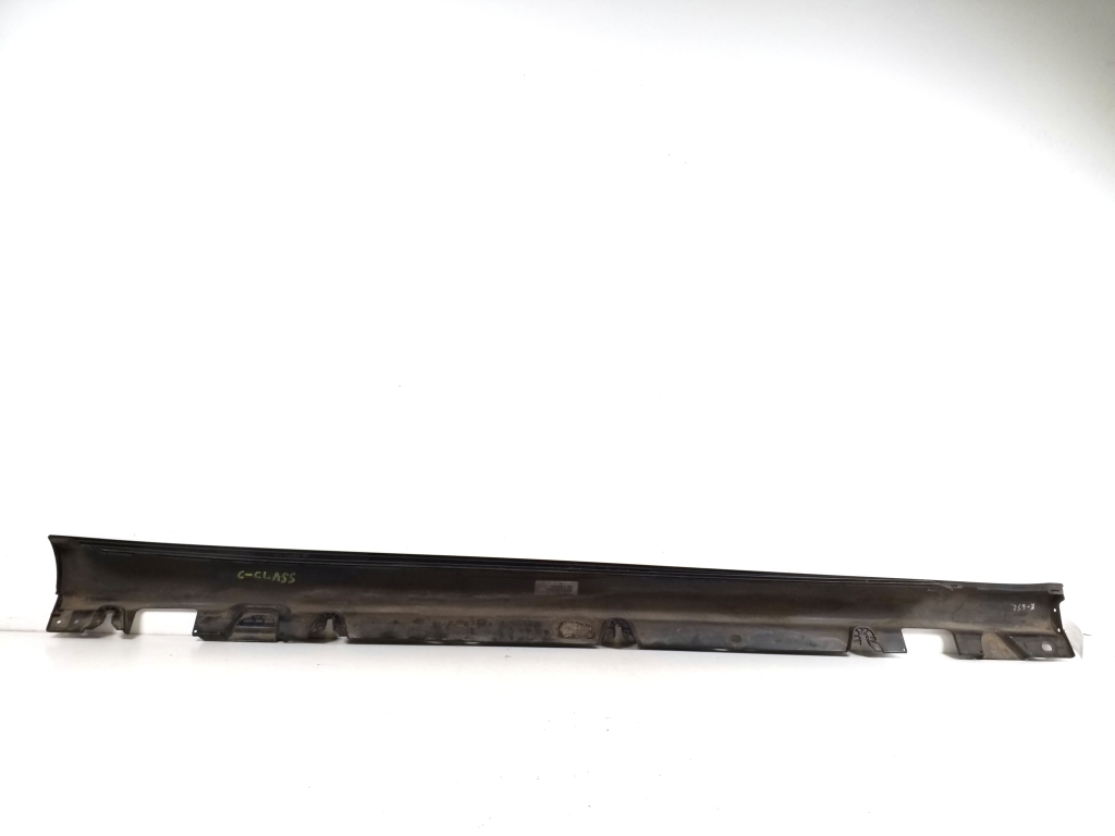 Used Mercedes Benz C-Class Exterior sill trim A2056900140