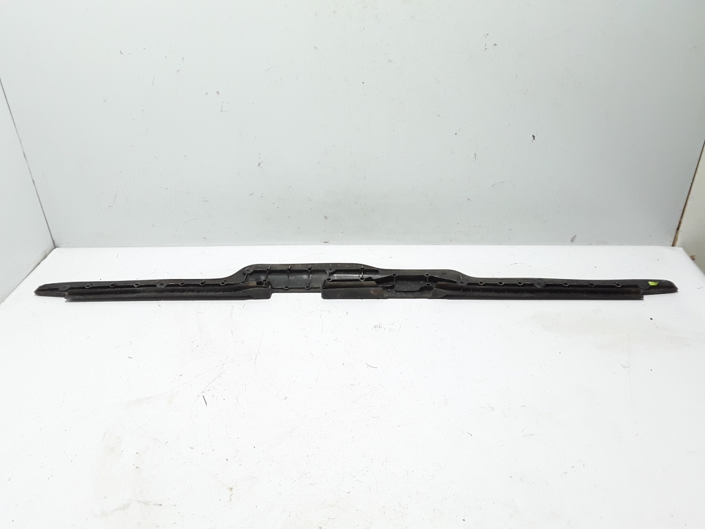 Naudotas RENAULT Trafic Galinės panelės vidinė apdaila 849214620R
