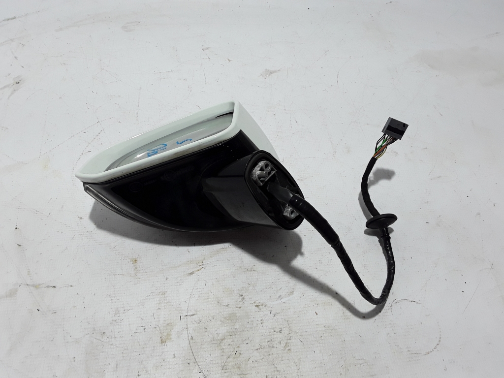 Used VOLVO S90 Side mirror and its details 31663290