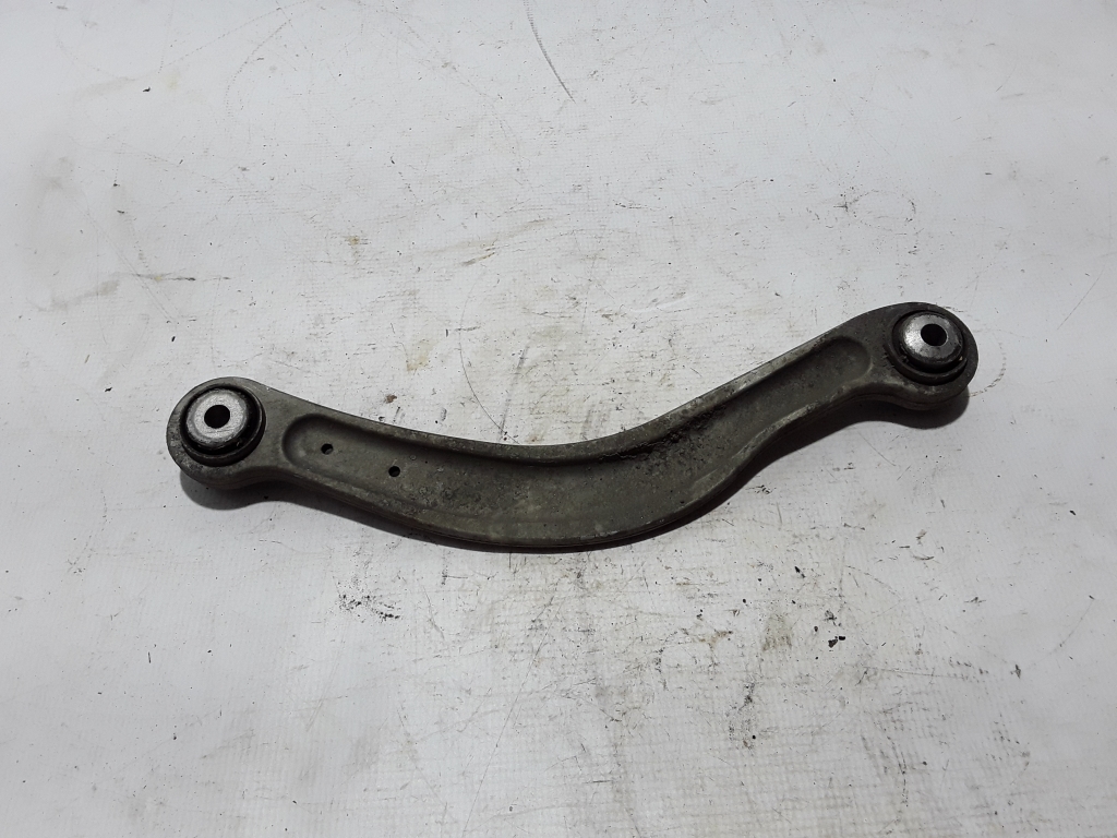 Used Mercedes Benz E-Class The rear axle pulled A2043501606