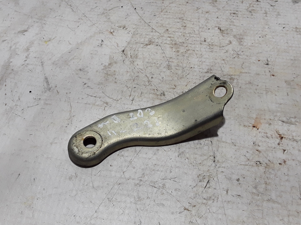 Used Mercedes Benz E-Class Holder next A6511410340