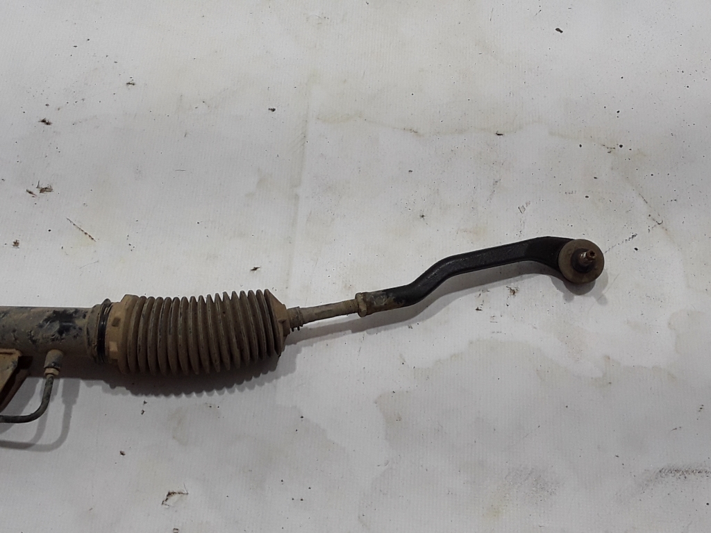 Used Dacia Duster Steering column 490010125R