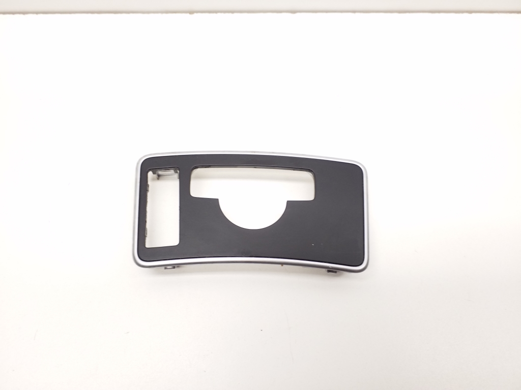 Used Mercedes Benz E-Class Interior panel other detail a2129051402
