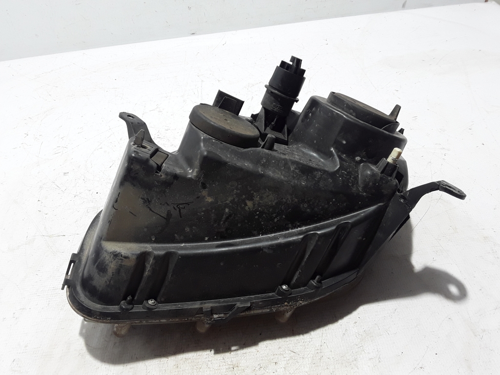 Used Dacia Duster Headlights 260101891R