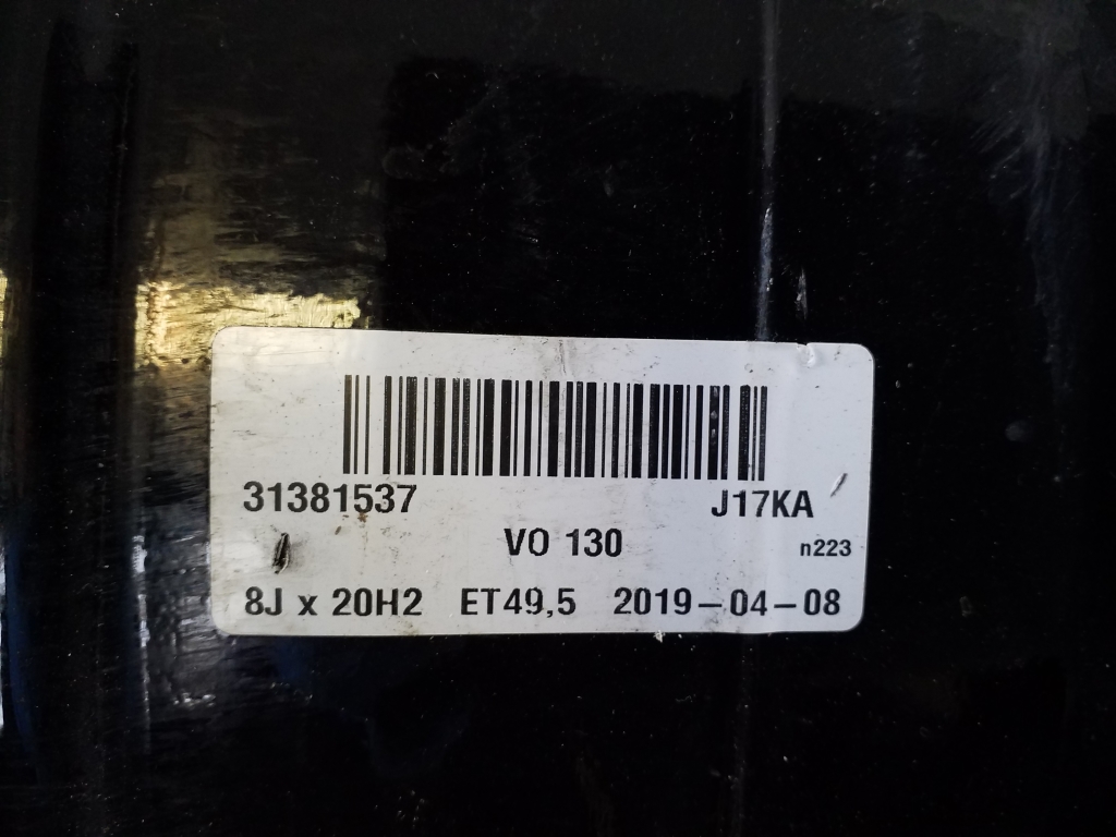 Used VOLVO S90 Rim 31381537