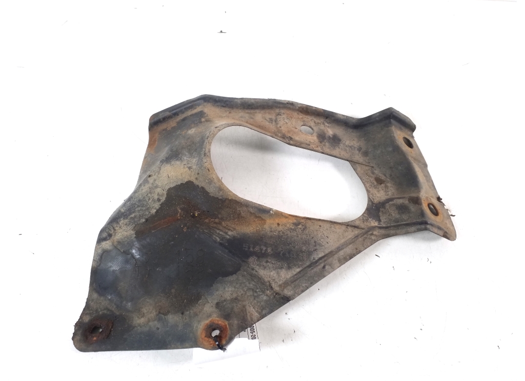 Used TOYOTA Hilux Front underbody protection 51474-71031