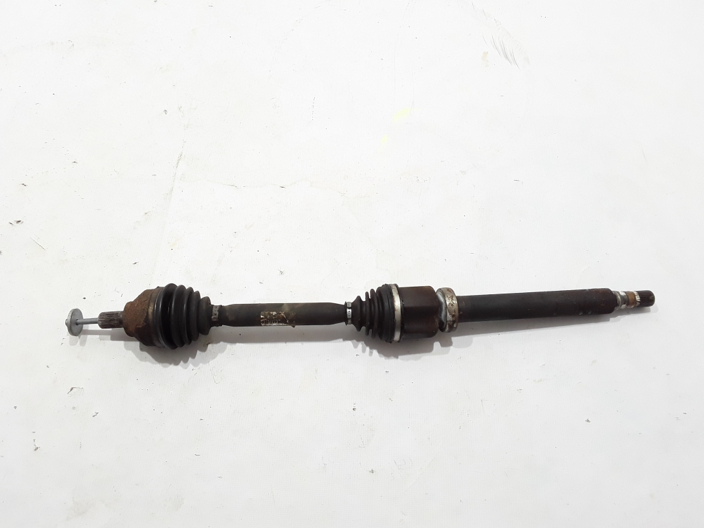 Used VOLVO V50 Half axle front and its details 36001181