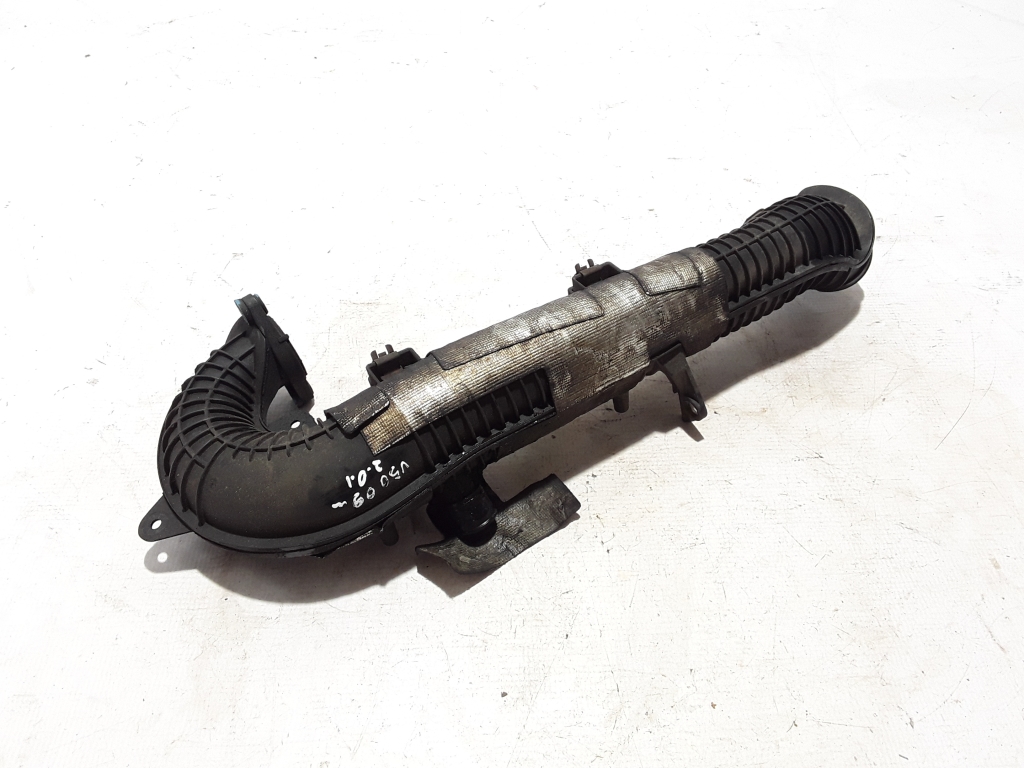Used VOLVO V50 Air intake hose 31274576