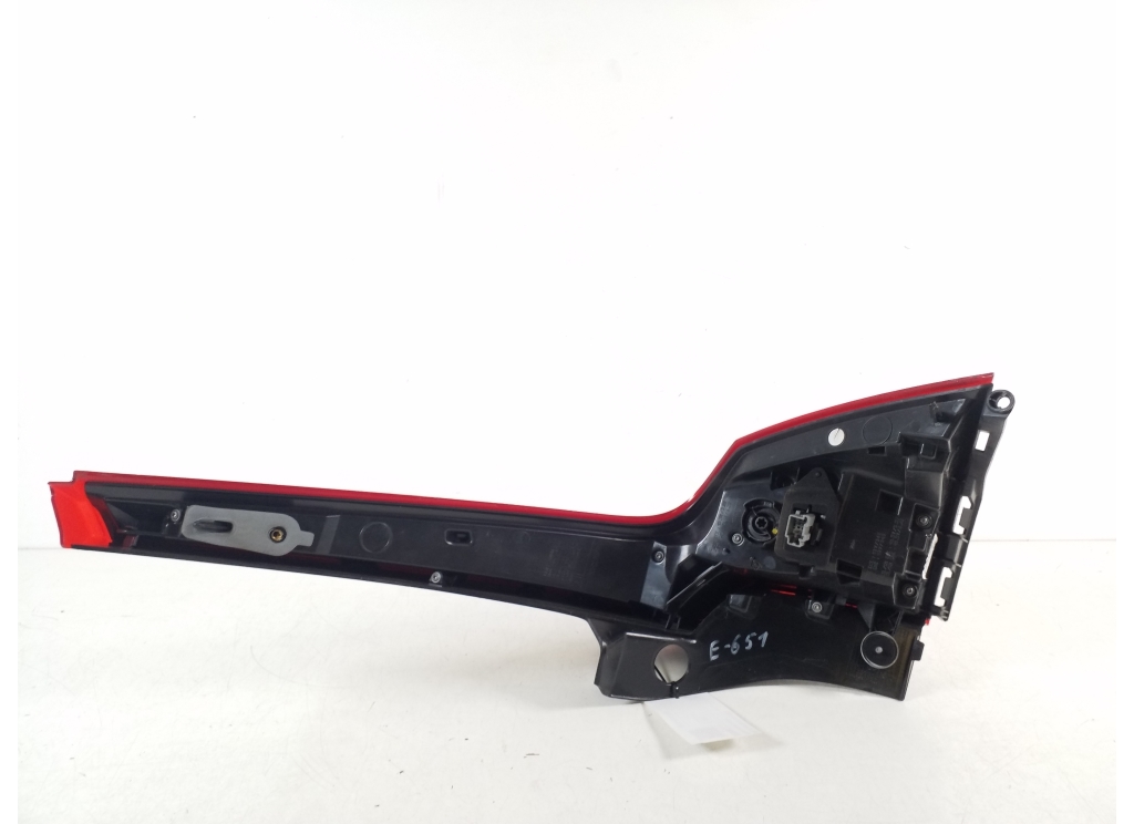 Used VOLVO V90 Rear corner lamp 32228008