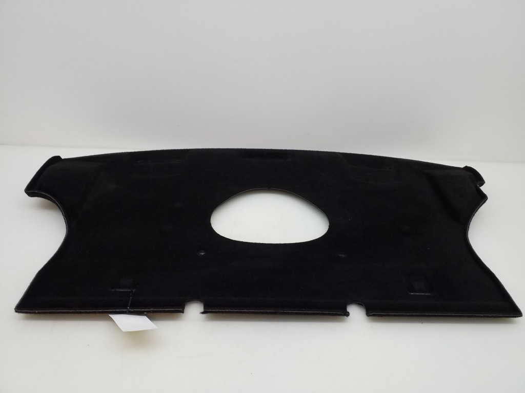 Used Mercedes Benz S-Class Other detail of the trunk interior A2216930091