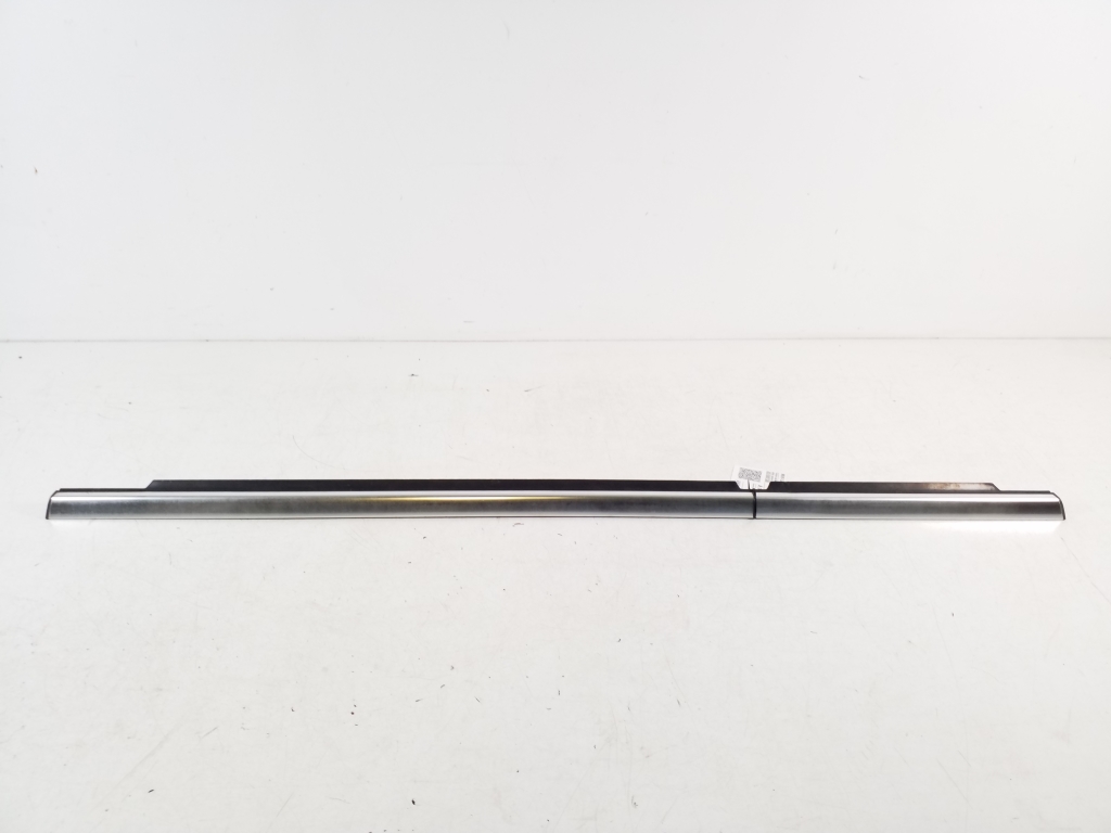 Naudotas Mercedes Benz R-Class Galinių šoninių durų juostelė prie ...