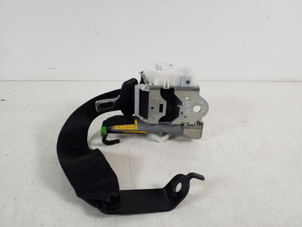 Used Mercedes Benz GLK-Class Rear seat belt A2048607885
