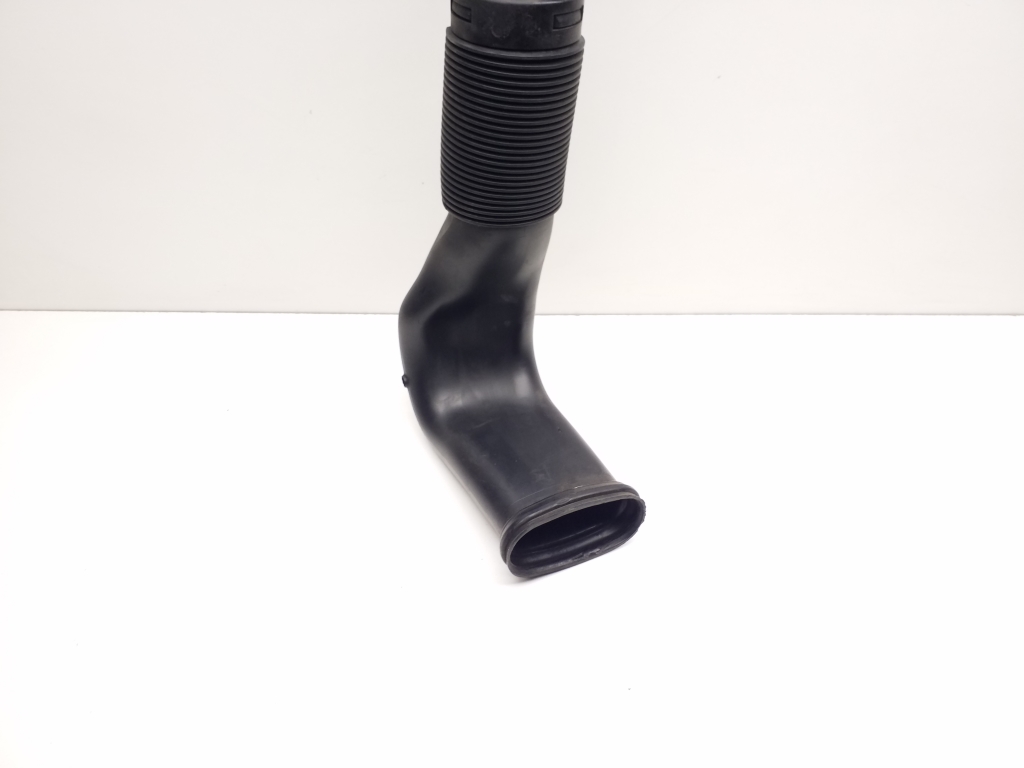 Used Mercedes Benz E-Class Air intake hose A6510903437