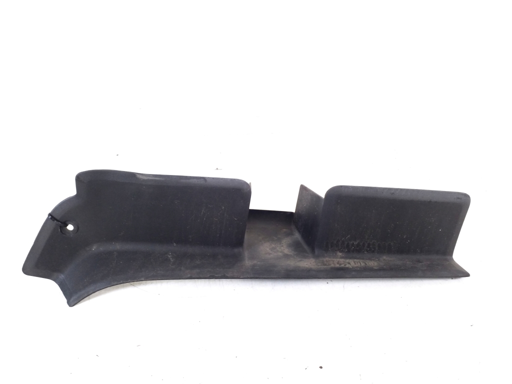 Naudotas Mercedes Benz GLK-Class Bagažinės dangčio vyrio apdaila ...