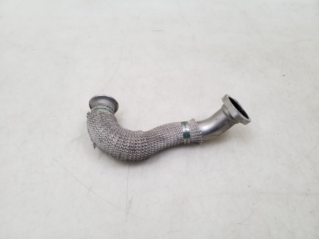 Used AUDI A6 EGR valve pipe 059131530K
