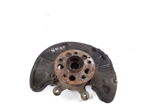 Naudotas Mercedes Benz GLK-Class Stebulė priekinė