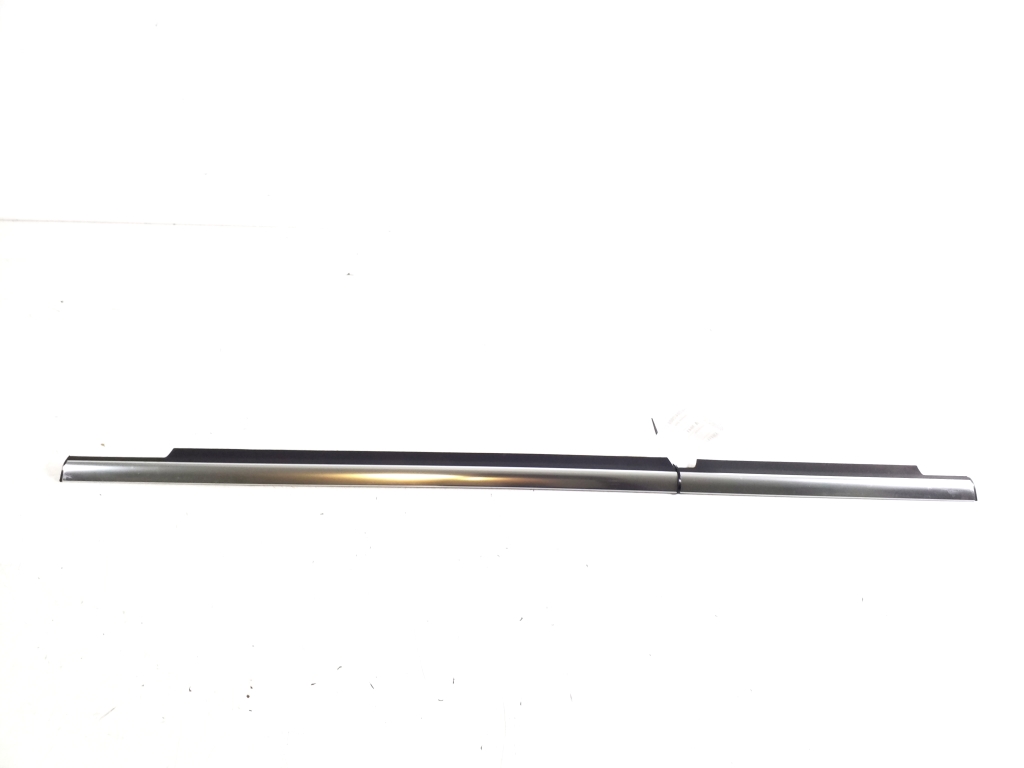 Used Mercedes Benz GLK-Class Rear side door strip to glass outer ...