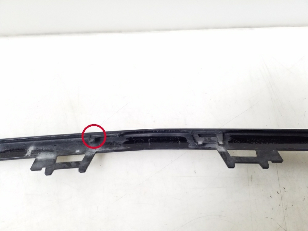 Used Mercedes Benz E-Class Front grille trim A2138856506