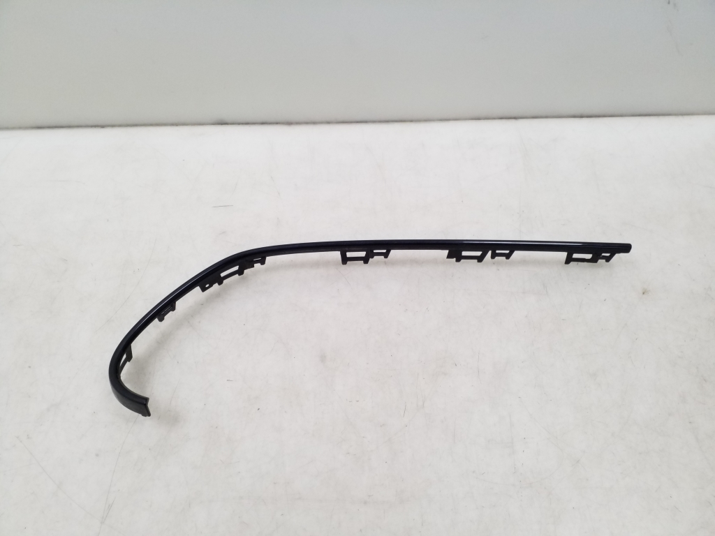 Used Mercedes Benz E-Class Front grille trim A2388854501