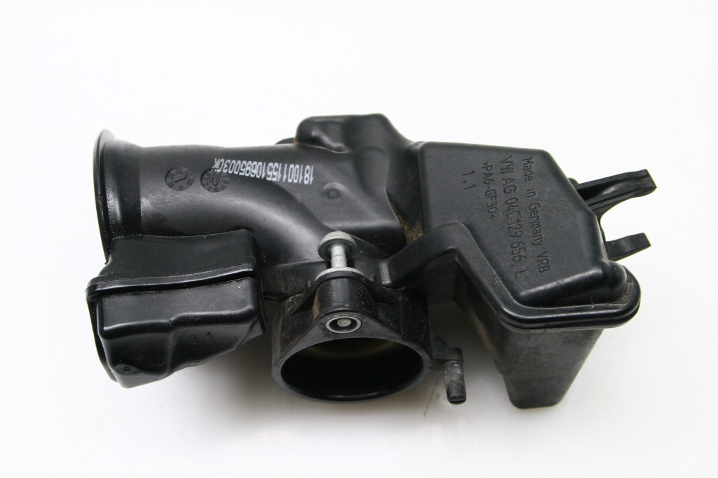 Naudotas Volkswagen Up Turbinos aušinimo vamzdis 04C129656L