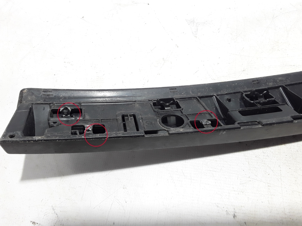Used RENAULT Trafic Front grille 848216441R