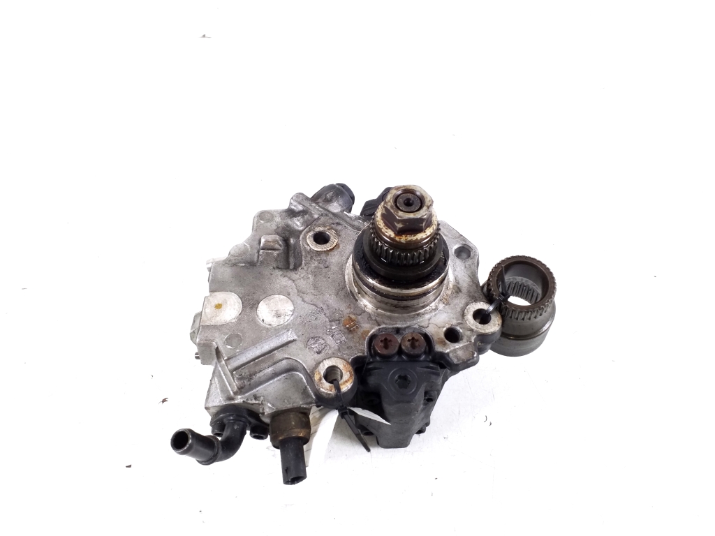 Naudotas Mercedes Benz E-Class Kuro siurblys ir jo detalės