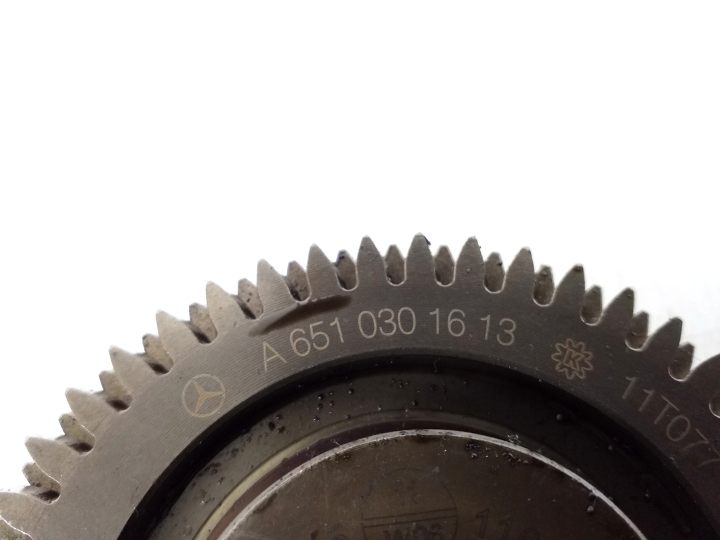 Used Mercedes Benz E-Class Pulley on camshaft A6510301613