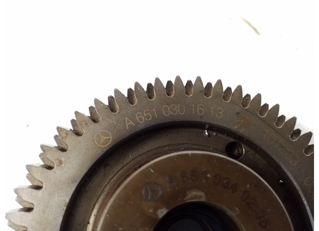 Used Mercedes Benz E-Class Pulley on camshaft A6510301613