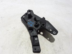 Used VOLVO XC60 Bracket for front wing 31424578