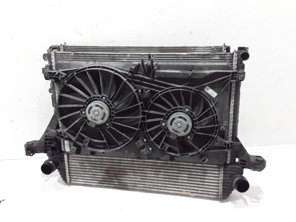 Used RENAULT Master Radiator set and its details