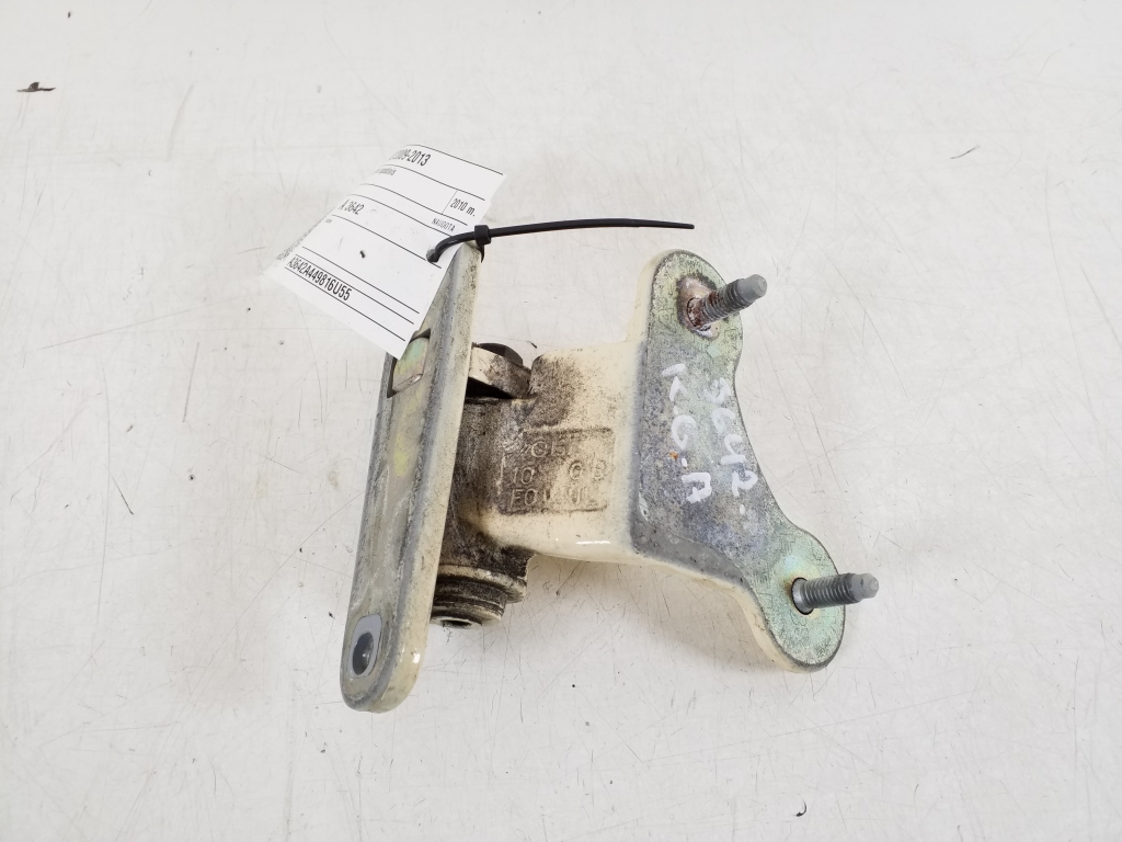 Used Mercedes Benz E-Class Rear side door hinge lower A2047301237