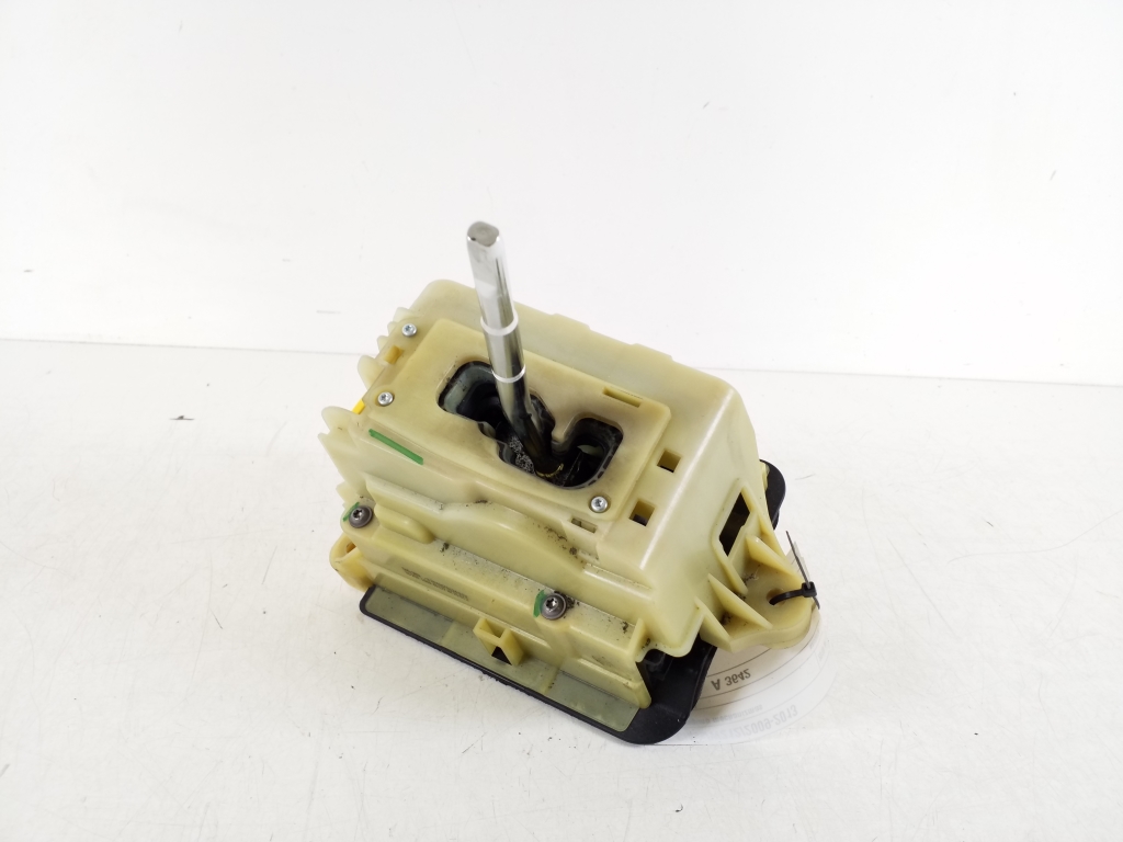 Used Mercedes Benz E-Class Gear shift mechanism A2042678124