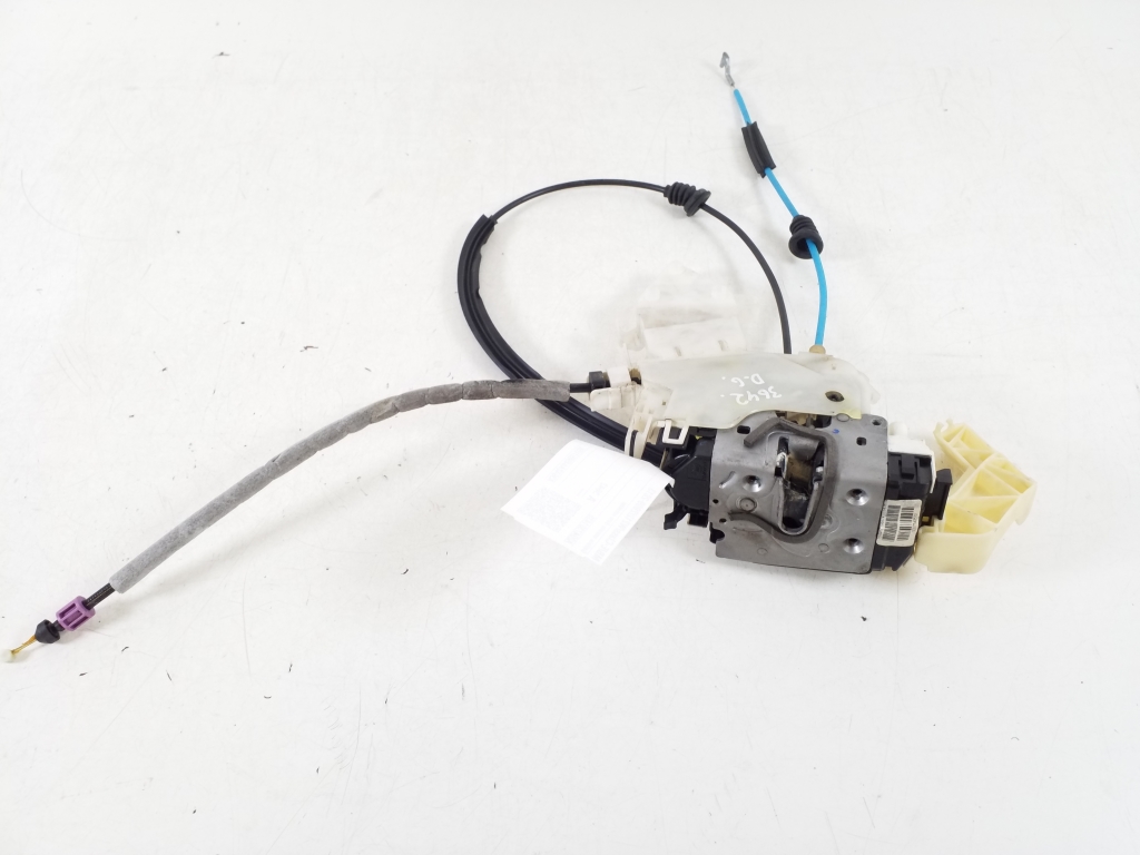 Used Mercedes Benz E-Class Rear side door lock A2047301435