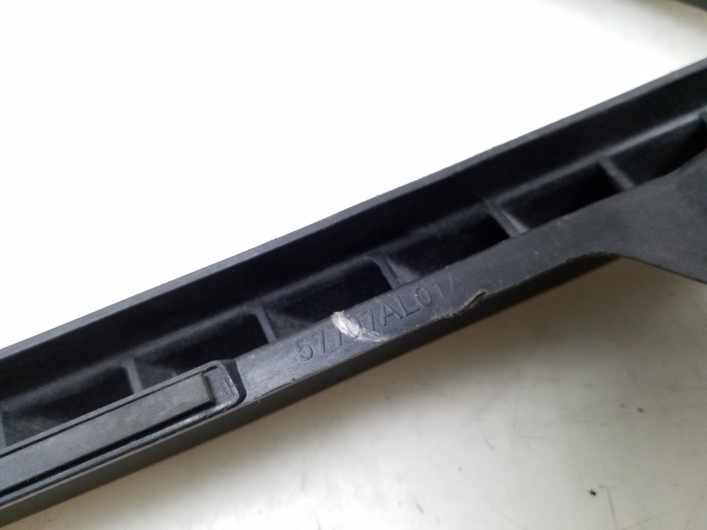 Used Subaru Outback Front bumper bracket 57707AL01A