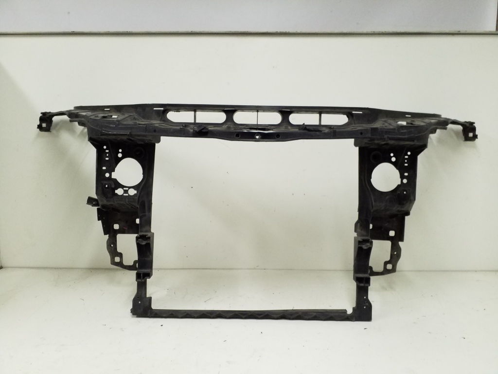 Used Mercedes Benz GLE-Class Front frame and its details A1666205901