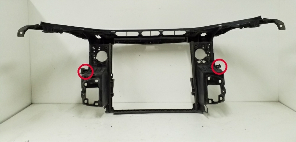 Naudotas Mercedes Benz GLE-Class Priekinis rėmas ir jo detalės A1666205901