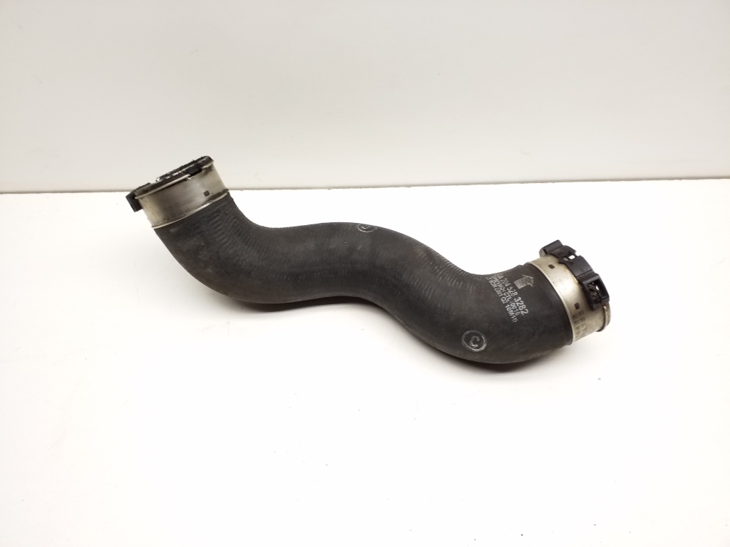 Used Mercedes Benz E-Class Intercooler hose A2045283282