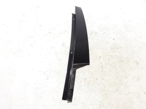 Used BMW 5 SERIES Front door strip to the glass exterior 7182271