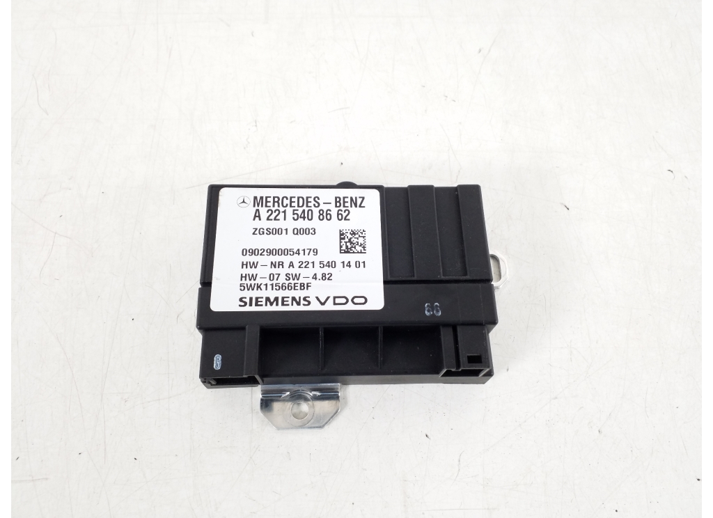 Used Mercedes Benz CL-Class Control panel A2215408662