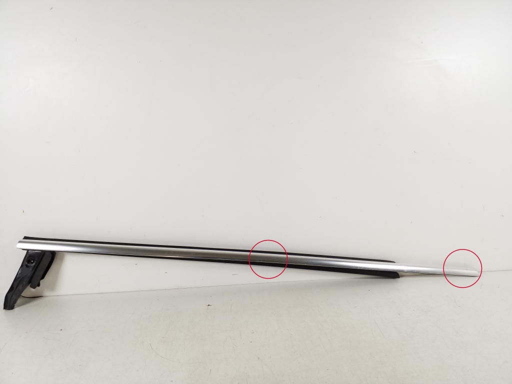 Used Mercedes Benz CL-Class Front door strip to the glass exterior ...