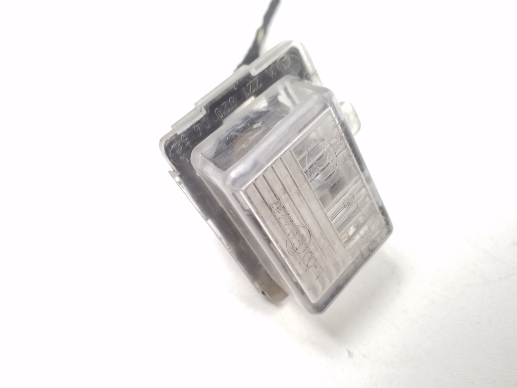Used Mercedes Benz E-Class Number plate light bulbs A2218200456