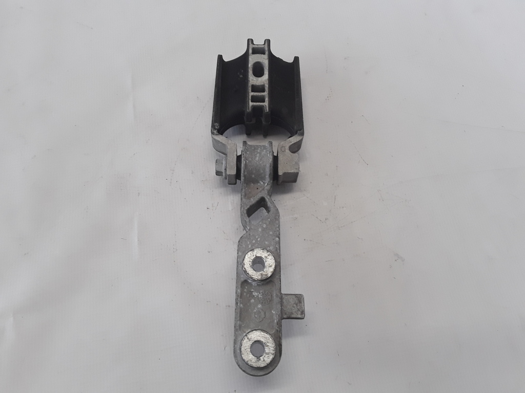 Naudotas VOLVO XC90 Variklio pagalvė 31359890