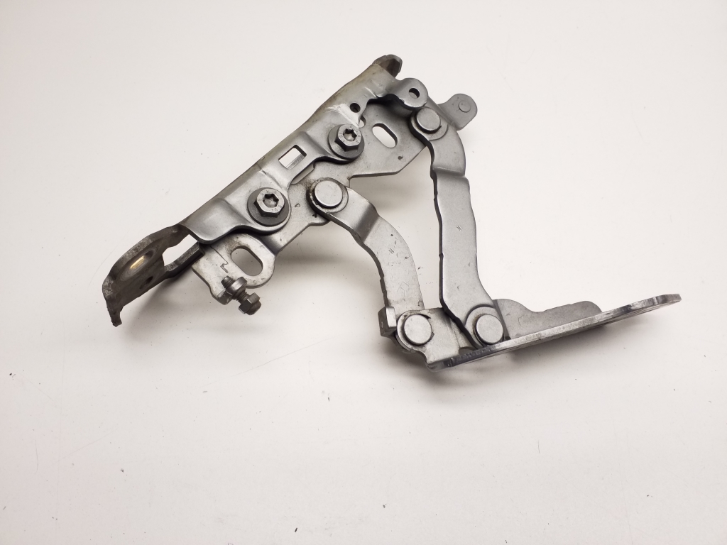 Used Mercedes Benz C-Class Engine cover hinge A2048800828