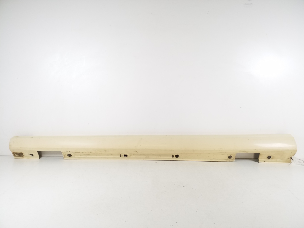 Used Mercedes Benz B-Class Exterior sill trim A2466900240