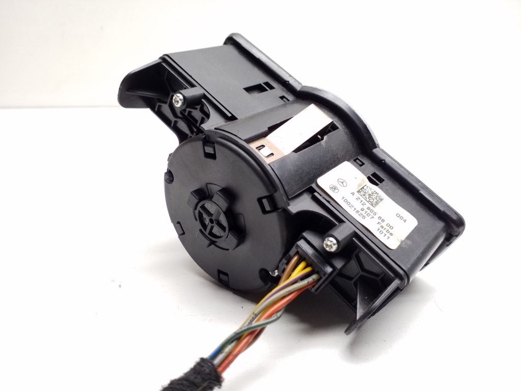Used Mercedes Benz E-Class Light on switch A2129056800