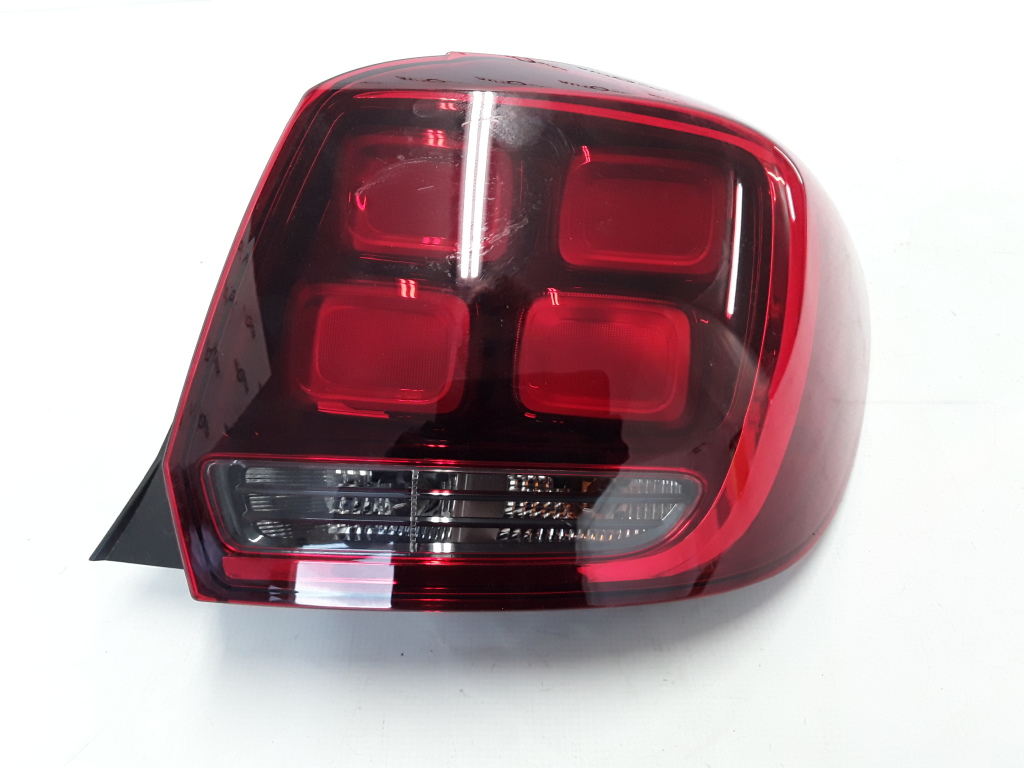 Used Dacia Sandero Rear corner lamp 265506147R